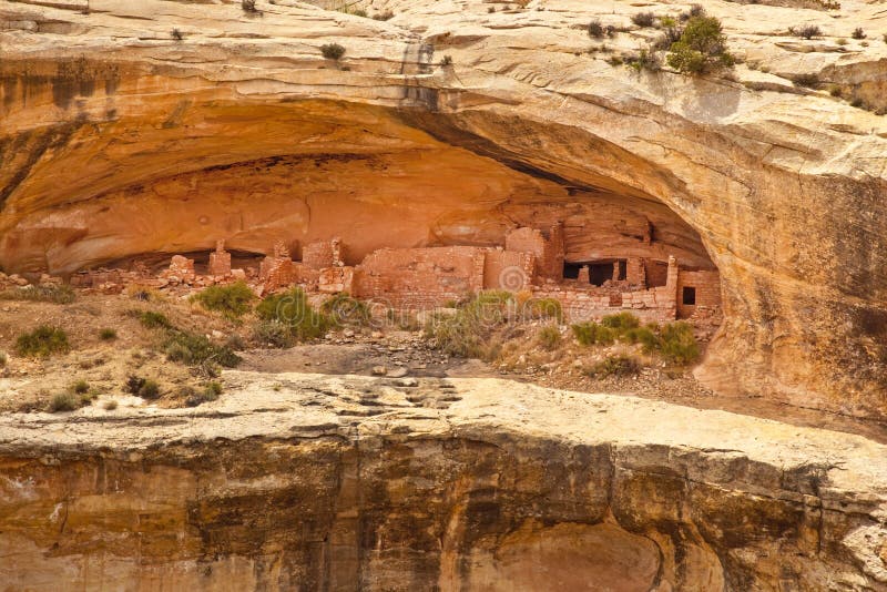 Cliff Dwelling Ruins At Utah's Butler Wash Stock Image - Image of ...
