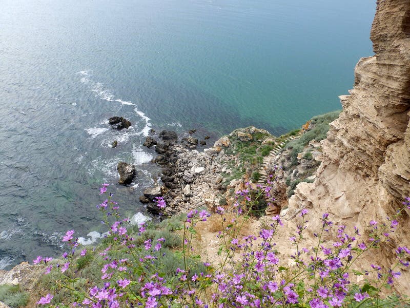 Cliff foot and Black sea stock image. Image of summer - 62450737