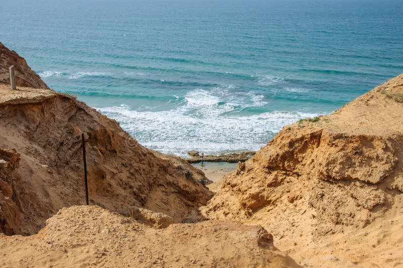 Cliff near sea stock photo. Image of cliff, destinations - 38338648