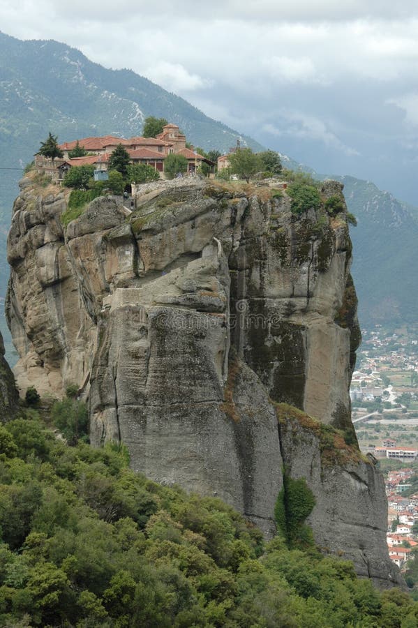 Cliff, Rock, Escarpment, Sky Picture. Image: 124939146