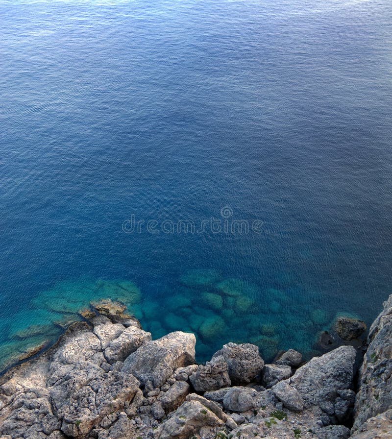 Cliff by the sea stock image. Image of ocean, corazones - 27156591