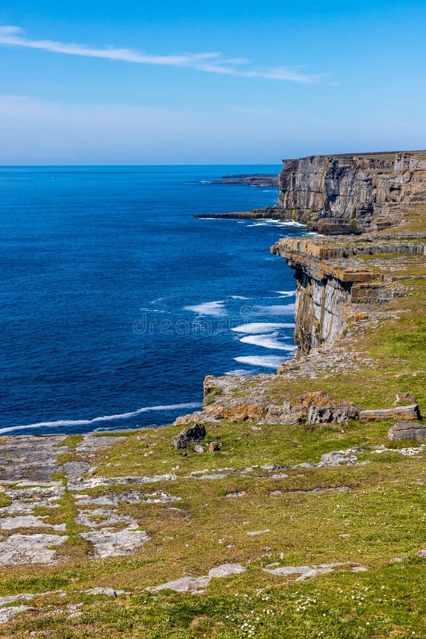 Cliffs, Rocks, Vegetation and Ocean in Inishmore Stock Image - Image of ...