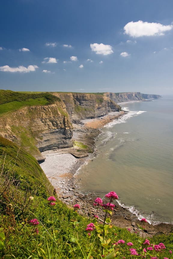 Cliffs of Southerndown stock image. Image of water, place - 9597949