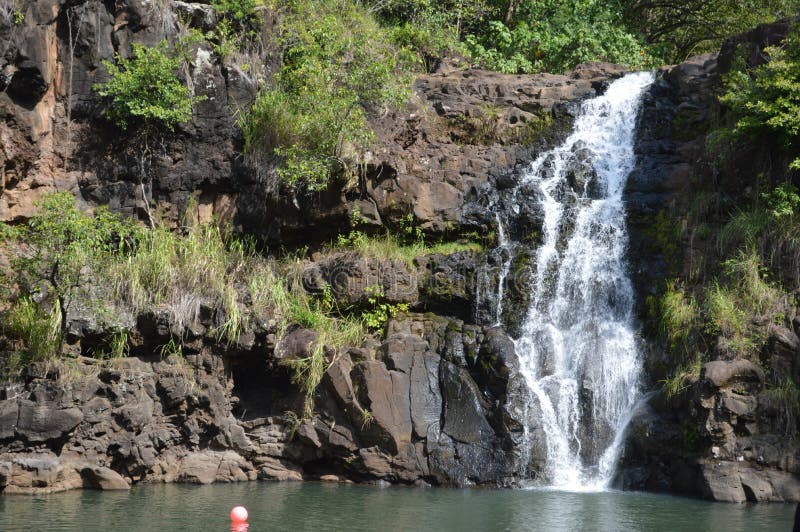 Cliffside Waterfall stock image. Image of mountain, bread - 16583827
