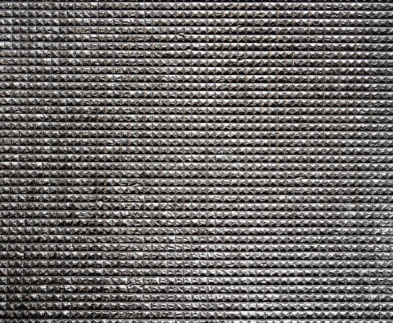 Clinquant D'isolation En Métal Photo stock - Image of surface, argent ...