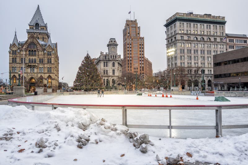 Clinton Square Ice Rink editorial stock photo. Image of arena - 148818903