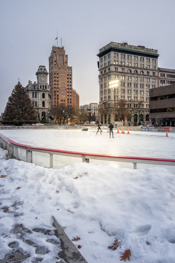 Clinton Square Ice Rink stock image. Image of love, light - 148818957