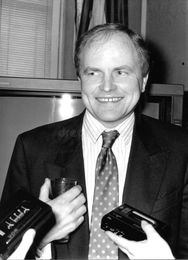 Clive Anderson editorial photography. Image of personality - 11419377