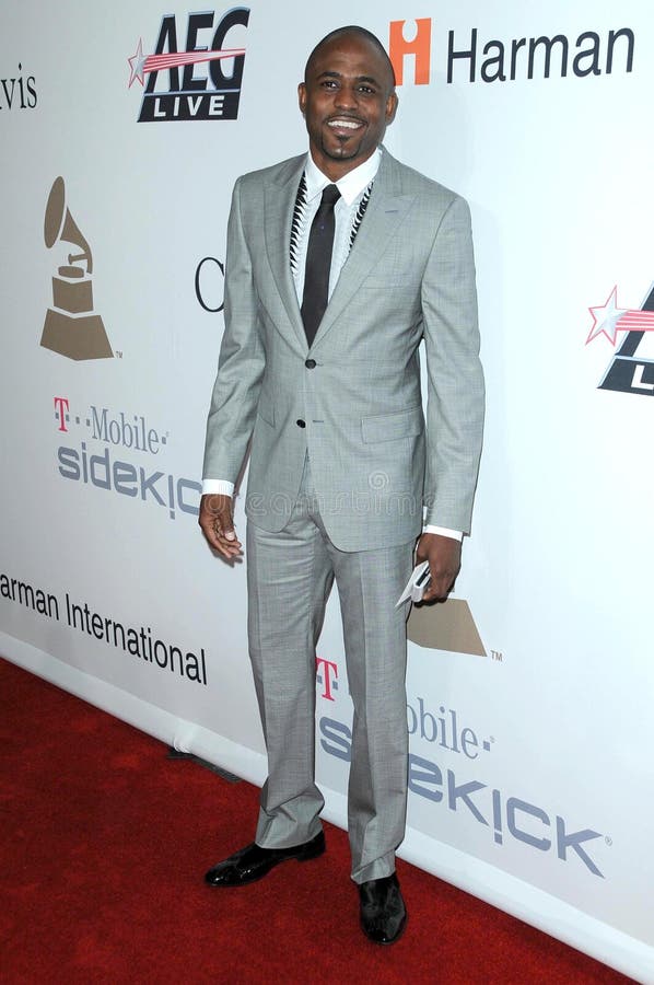 Clive Davis, Wayne Brady editorial photo. Image of clive - 22230936