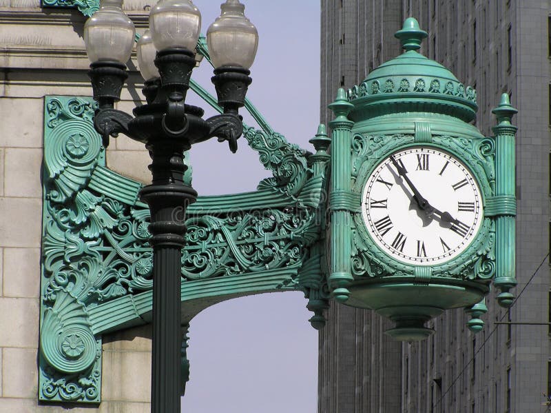 Chicago Landmark clock in stock image. Image of store - 27013541