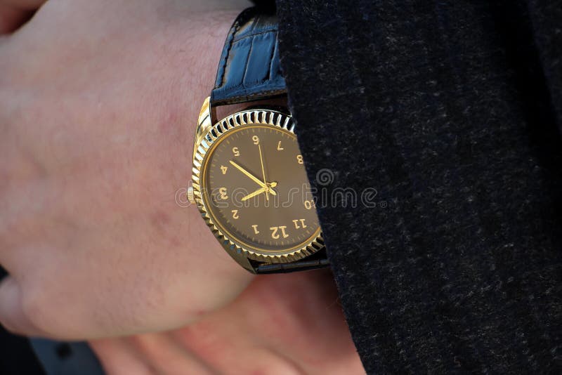 Clock on the hand stock image. Image of minute, hand - 109356951