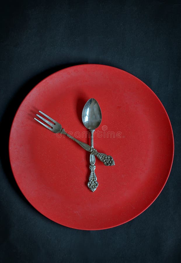 Clock with Red Plate, Spoon and Fork Stock Image - Image of culinary ...