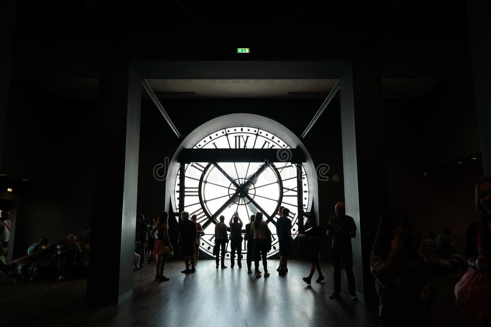 Clock shadow editorial photography. Image of shadow, time - 44652492