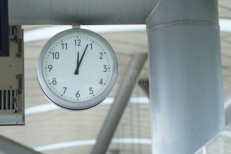 Clock at Subway Station. Large Clock Face Public Transport on a Train ...