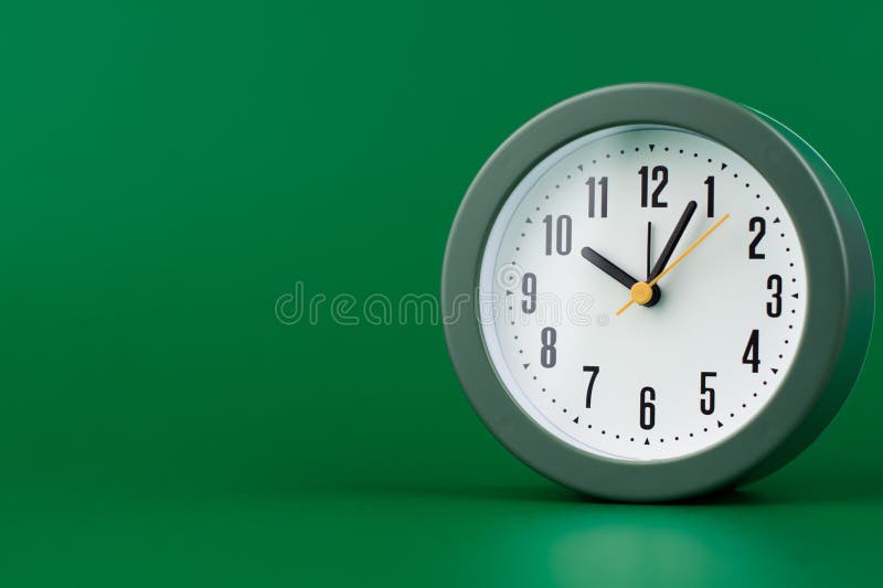 The Clock Tells the Time of Work and Life, Working with Time and Giving ...