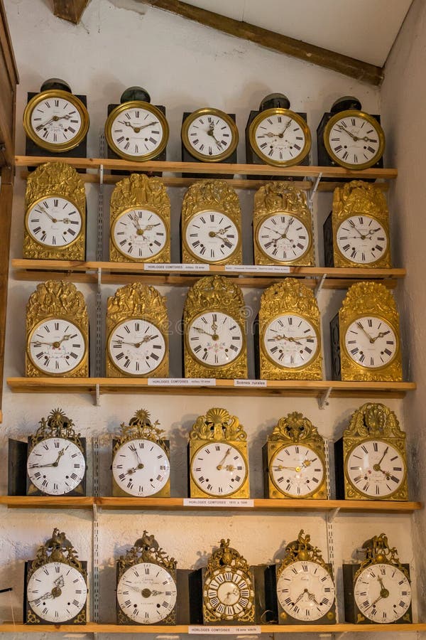 Clock and time stock photo. Image of hoursn, changement - 126945010