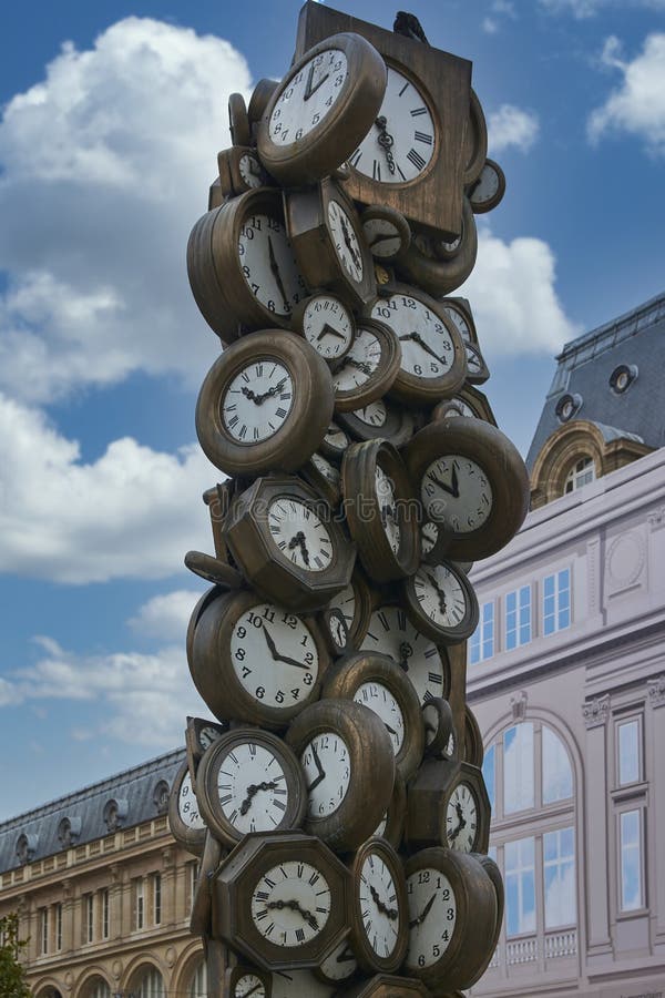 Clocks Monument in Front of Train Station in Paris Editorial Stock ...
