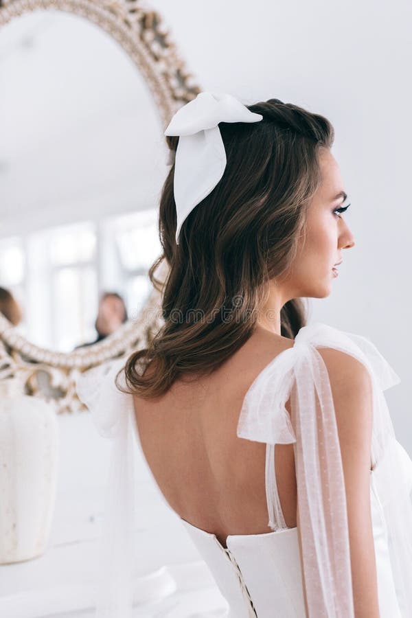 Close-up of Beautiful Stylish Bride with an Elegant Hairstyle View from ...