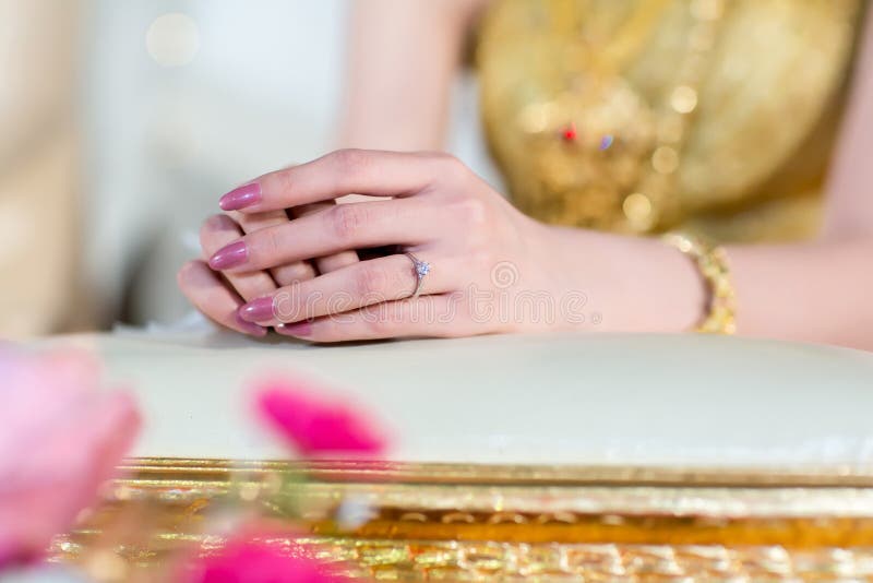 Close Up Bride Hand Show Diamond Ring in Wedding Ceremony Stock Image ...