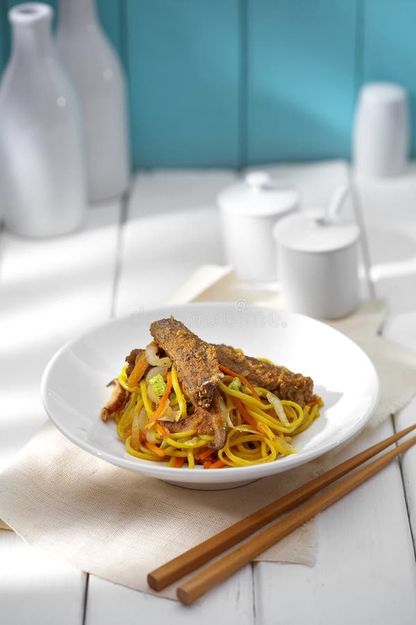 Close Up Chinese Noodle and Fish Fried Stock Photo - Image of cuisine ...