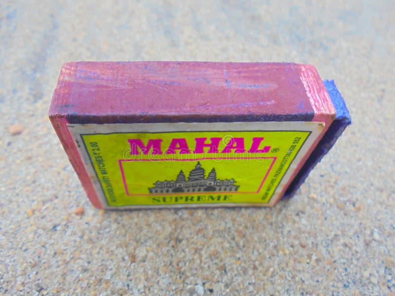 Close Up of Closed Matchbox Editorial Photography - Image of background ...