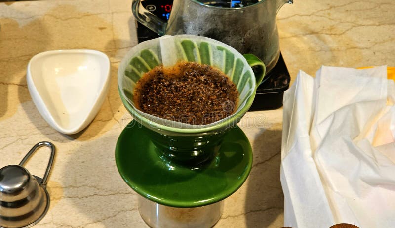 Close-up of Coffee Grounds Blooming in a V60 Dripper Stock Image ...