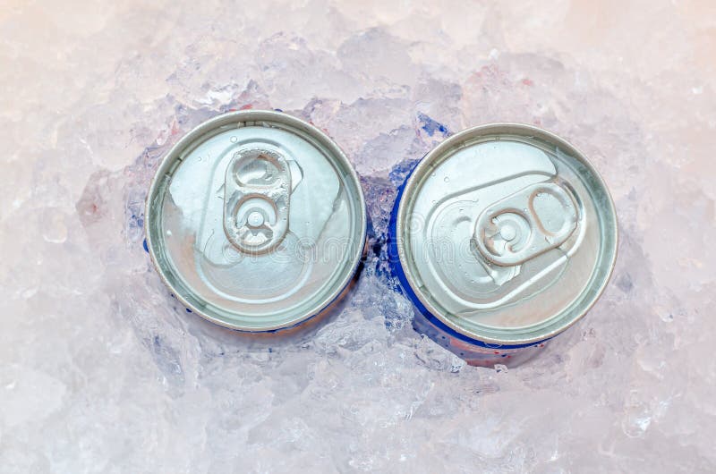 Close Up Of Soda Cans In Ice Stock Photo - Image of pull, cold: 9932780