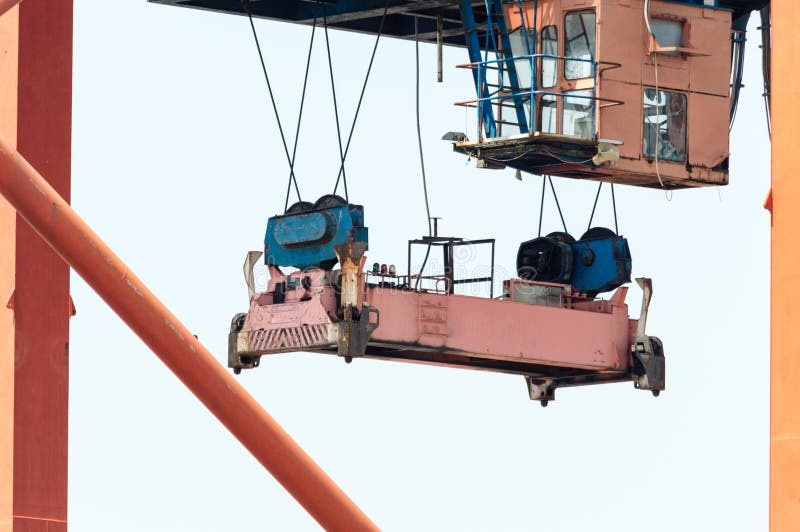 Container Lifting Equipment for Working on Boats and Trucks Waiting To ...