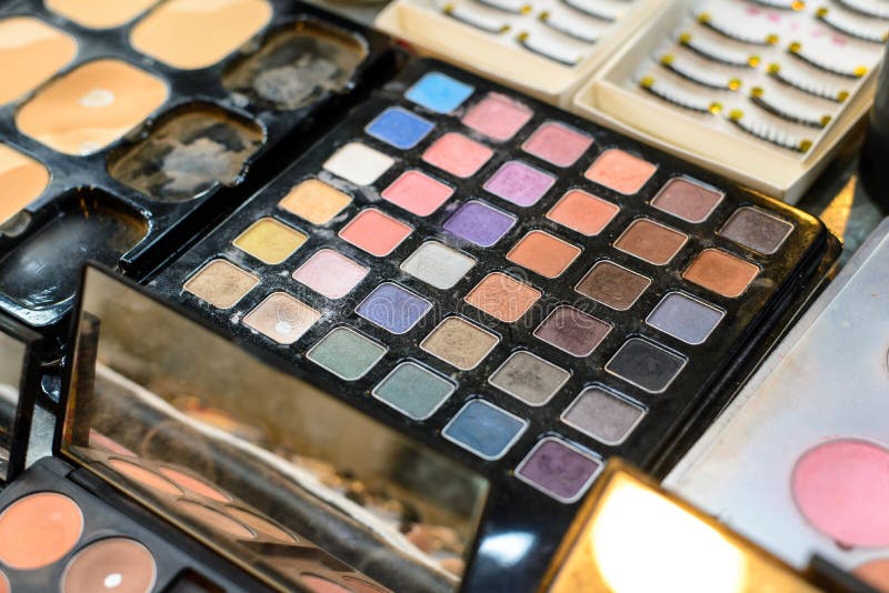 Close-up Cosmetics Professional Makeup Artist Stock Image - Image of ...