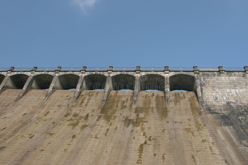 A Close Up of the Dam Wall , Aberdeen Reservoir 8 Oct 2005 Stock Image ...