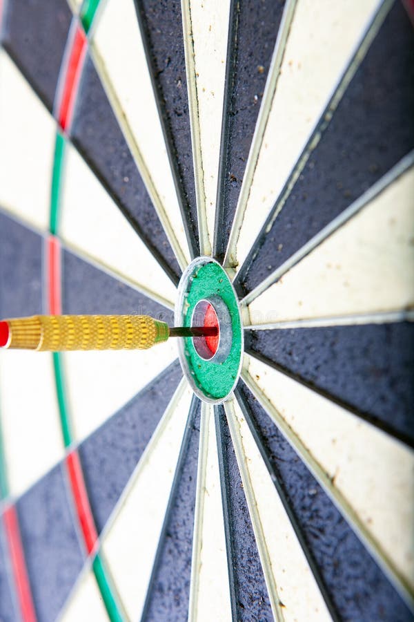 Darts Arrow in the Target Center of the Heart. Stock Photo - Image of ...