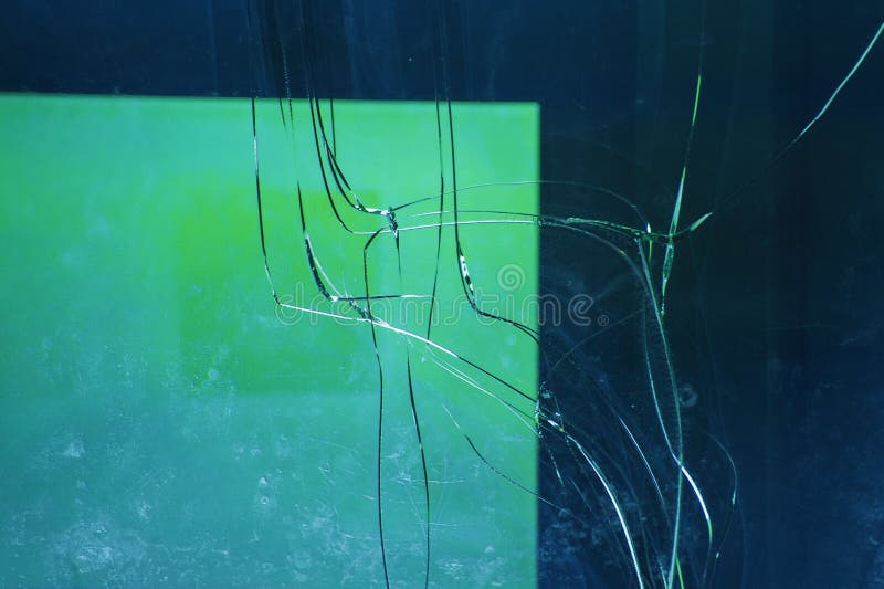 Close Up De Linhas Quebradas Da Janela Foto de Stock - Imagem de brilho ...