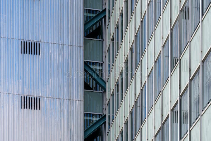 Reflected Glass Facade with Rectangular Windows Grid Frame System of ...