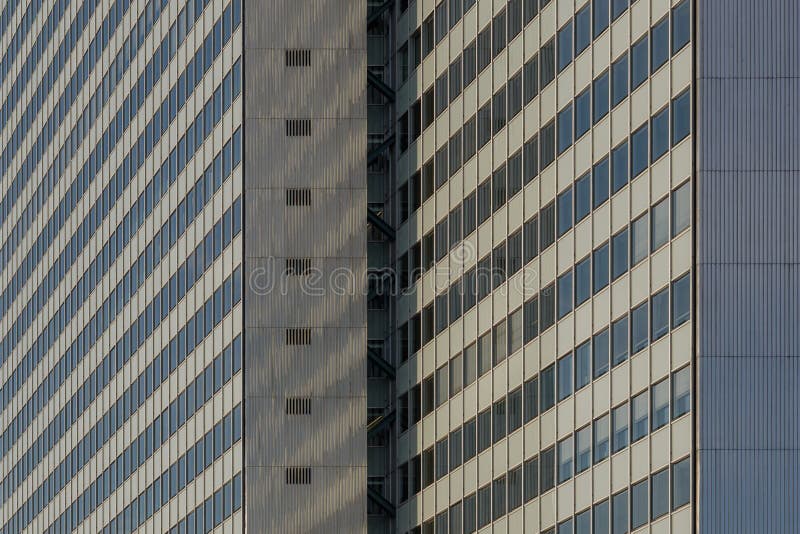 Reflected Glass Facade with Rectangular Windows Grid Frame System of ...