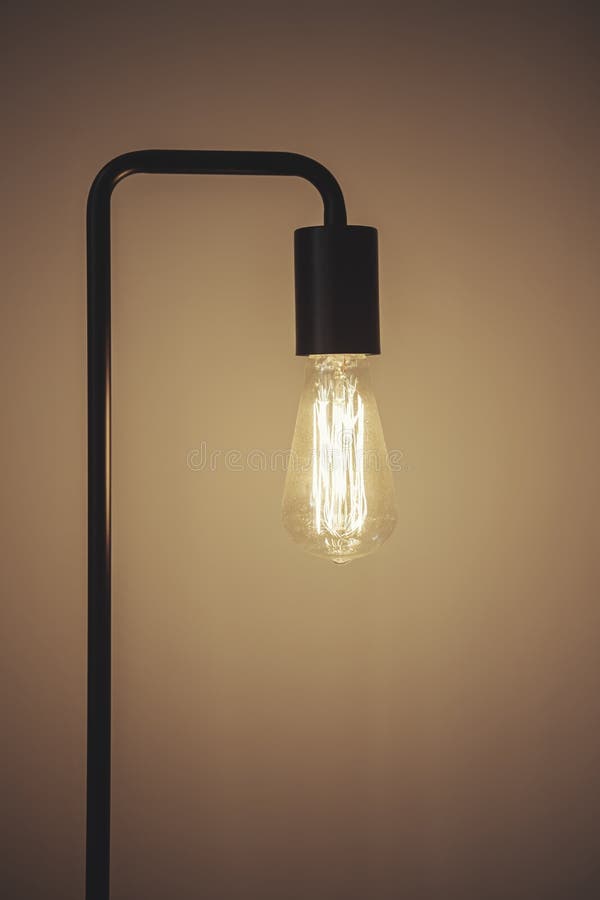 Close Up of Edison Filament Light Bulb Lamp Stock Image - Image of ...