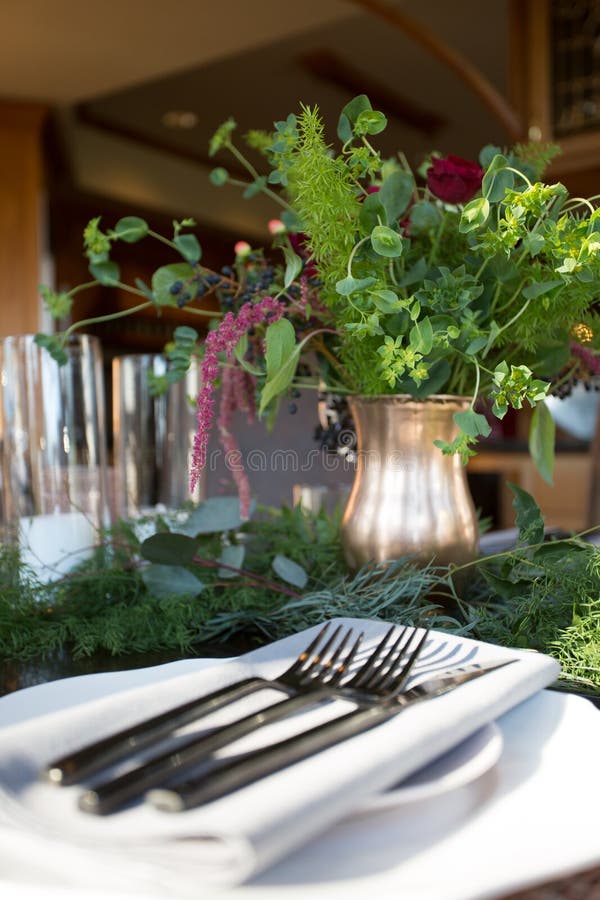 Table Set with Fresh Flowers Stock Image - Image of breakfast, elegant ...