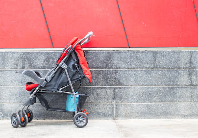 Baby Empty Over Stroller White Stock Photos - Free & Royalty-Free Stock ...