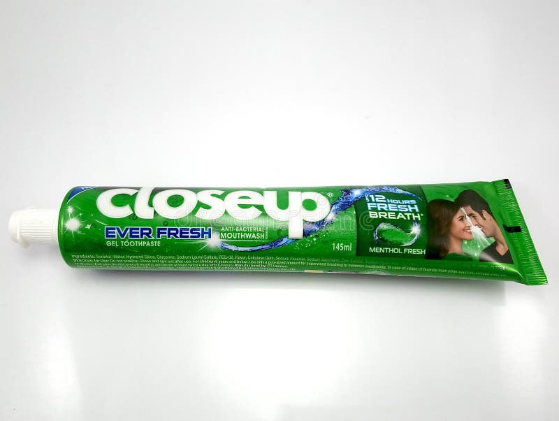 Close Up Ever Fresh Toothpaste in Manila, Philippines Editorial Stock ...