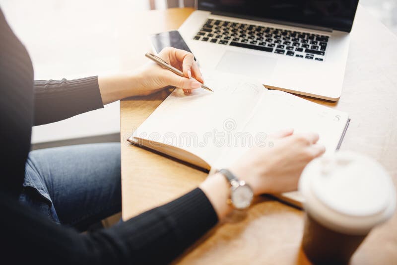 Close-up Female Hand Making Notes and Notebook, Student Woman Studying ...