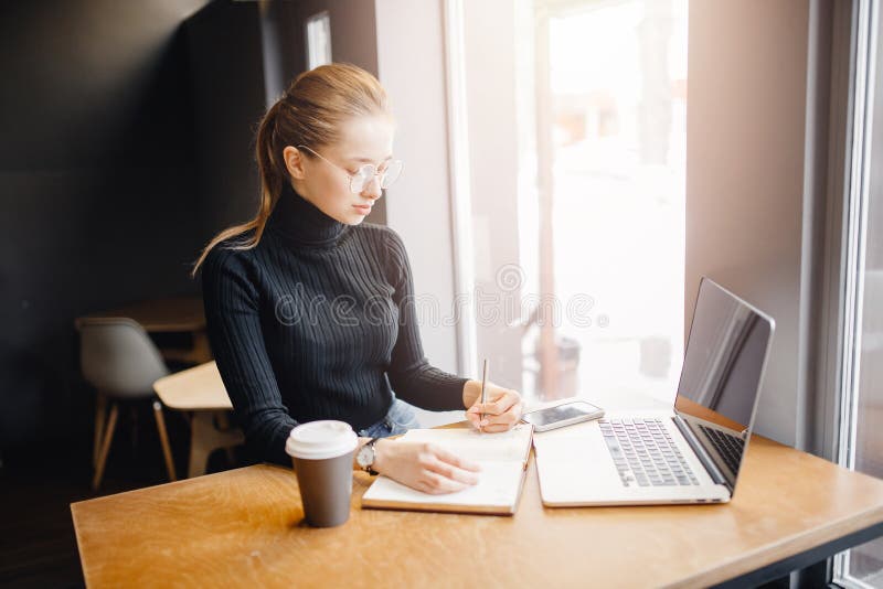 Close-up Female Hand Making Notes and Notebook, Student Woman Studying ...