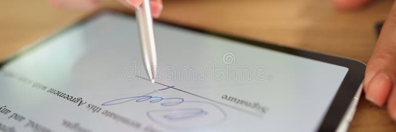 Female Hand Signing E-document on Tablet with Stylus Stock Photo ...