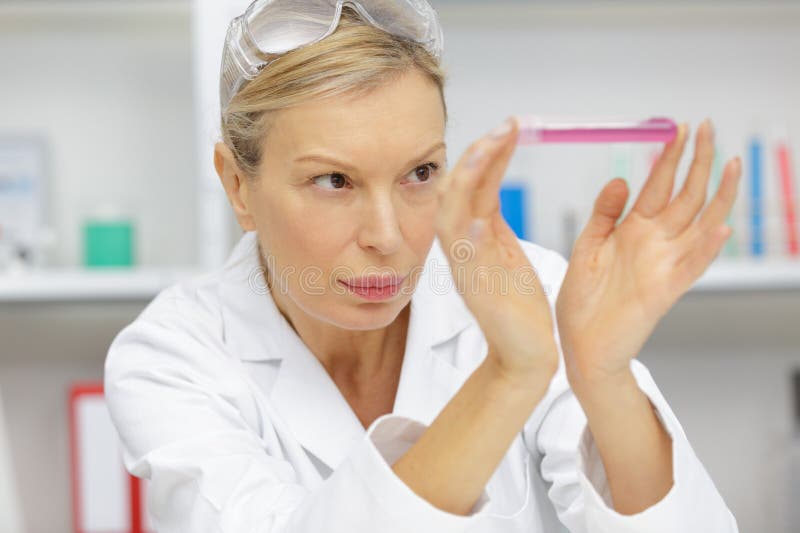 Close Up Female Scientist in Laboratory Stock Photo - Image of adult ...