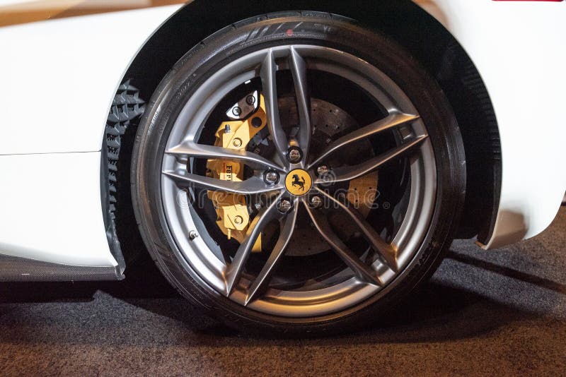 Close Up of Ferrari Wheel Set Editorial Image - Image of performance ...