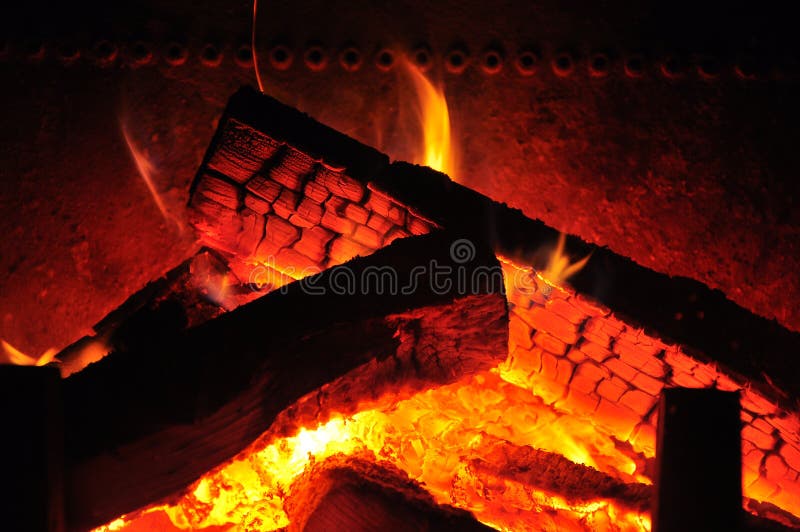 Close Up of Flaming Logs on Fire Stock Photo - Image of burning ...