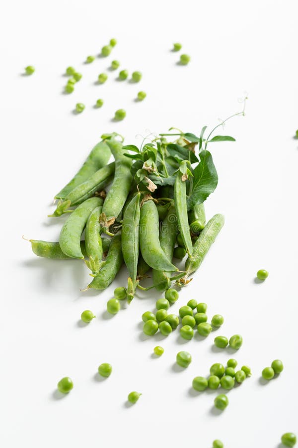 Close Up of Fresh Green Sweet Peas in Pods Stock Photo - Image of sweet ...