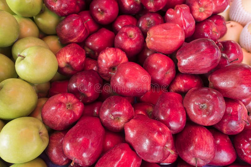 Close Up Fresh Red Apple at Market Stock Image - Image of juicy ...