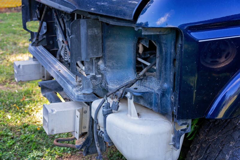 134 Car Missing Parts Photos - Free & Royalty-Free Stock Photos from ...