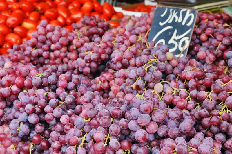 Close Up of Grapes on Market Stand Stock Photo - Image of bazaar ...