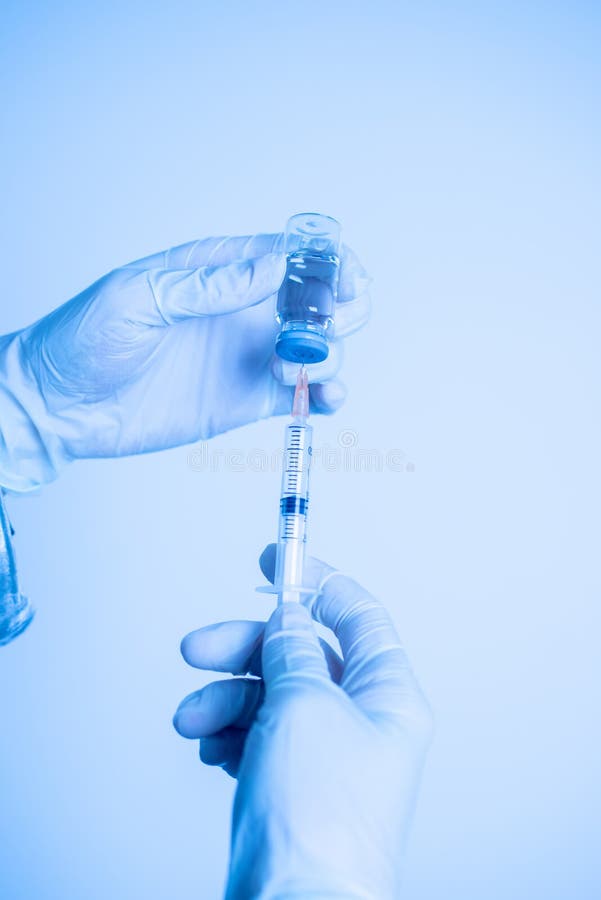 Close-up Held a Syringe and Potion Stock Image - Image of medicine ...