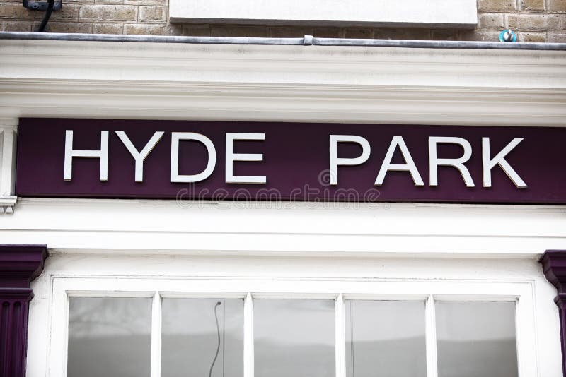 Close up of Hyde Park Sign stock image. Image of west - 20242673